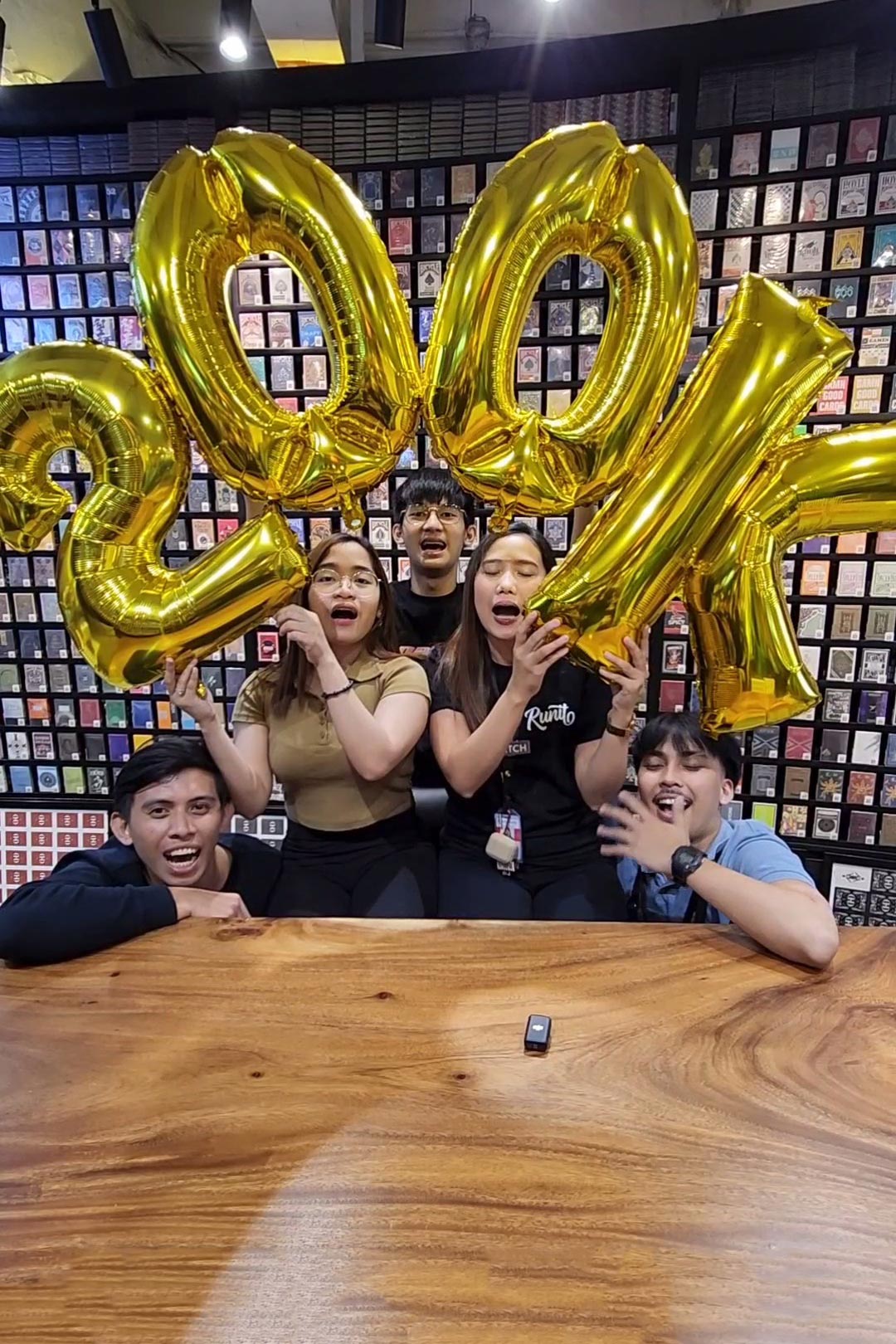 Happy 200k Followers! – RunIt Decks