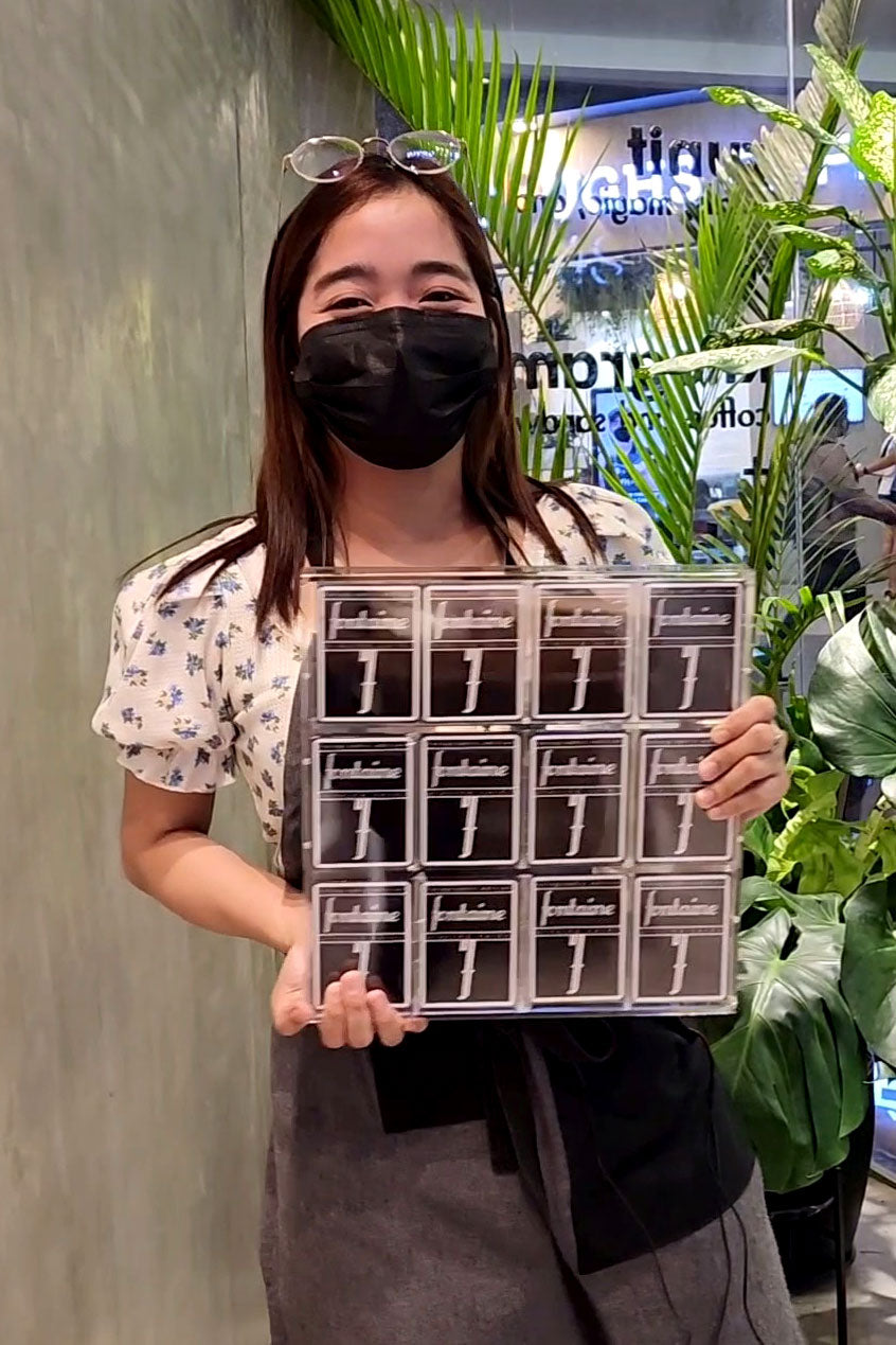 The Perfect Way to Display Your Collection! – RunIt Decks